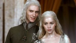 Why Was Daenerys Brother, Viserys Targaryen, Not a Dragon and Immune to ...