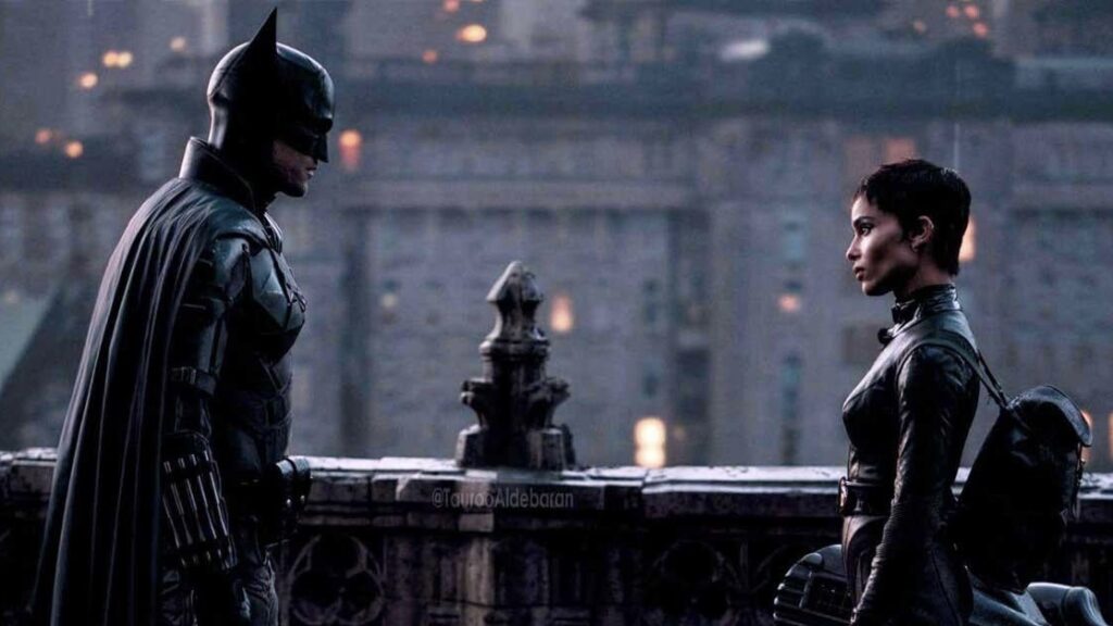 The Batman: New Trailer Highlights Robert Pattinson and Zoë Kravitz As ...