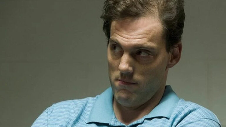 How Many People Did Dexter Kill? (&10 Most Important Ones)