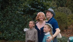 Who Is Victor Creel in Stranger Things 4? Robert Englund's Cameo Role ...